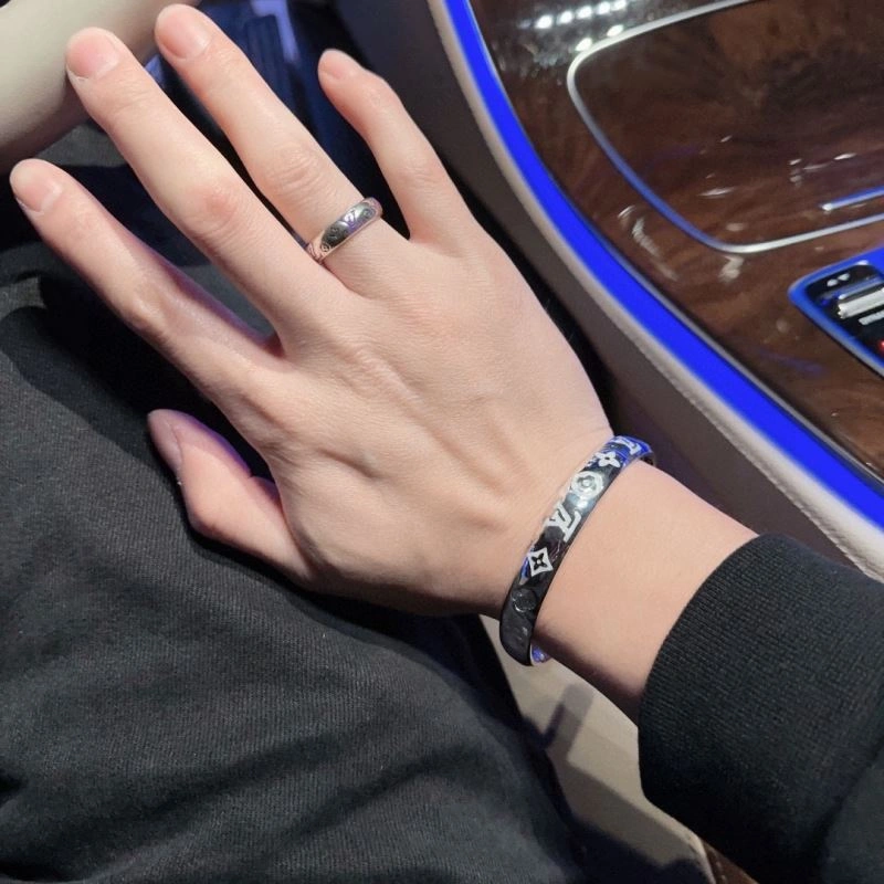 Legit Louis Vuitton Bracelets