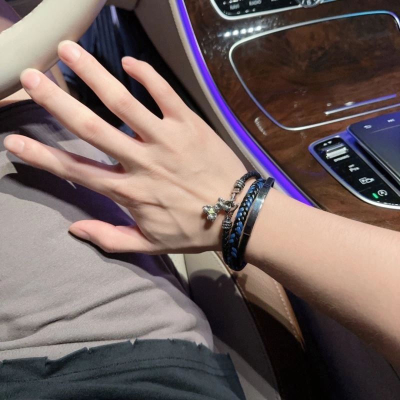 Bargain Louis Vuitton Bracelets