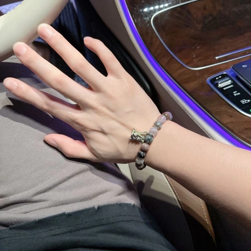 Mirror quality Louis Vuitton Bracelets