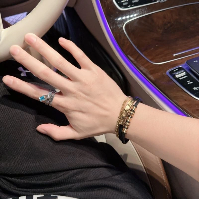 Brand-authenticated Louis Vuitton Bracelets