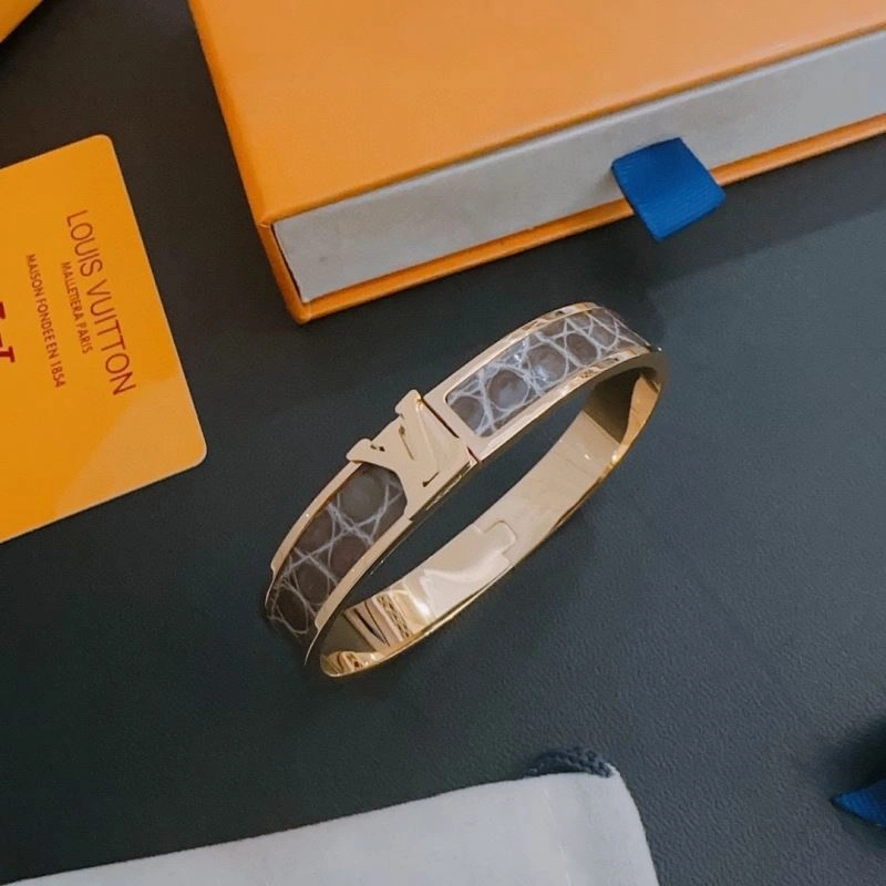 Perfect replica Louis Vuitton Bracelets