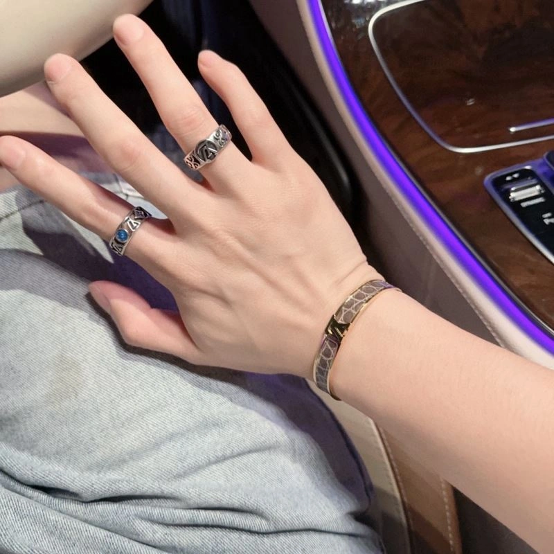 Perfect replica Louis Vuitton Bracelets