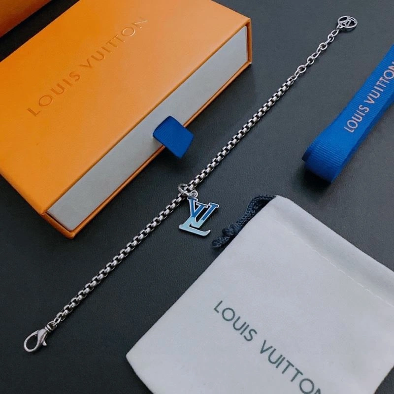 Precise copy Louis Vuitton Bracelets