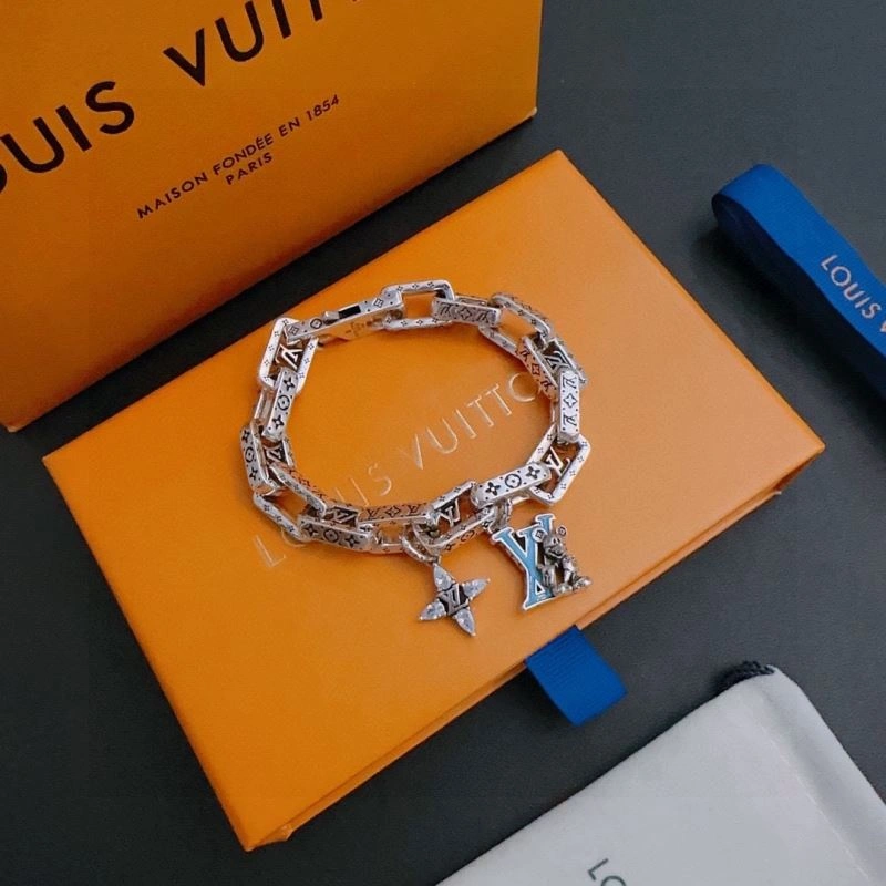 Cut-rate Louis Vuitton Bracelets