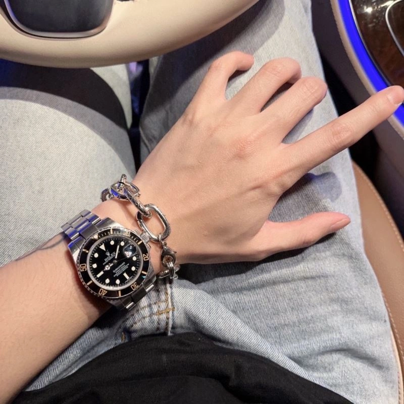 Accurate model Louis Vuitton Bracelets