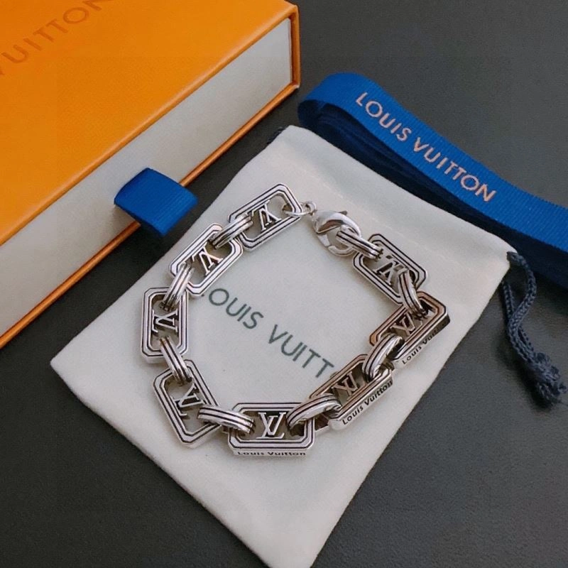 Accurate model Louis Vuitton Bracelets