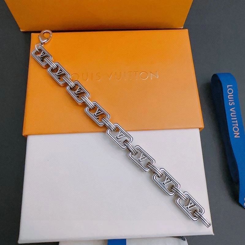 Accurate model Louis Vuitton Bracelets