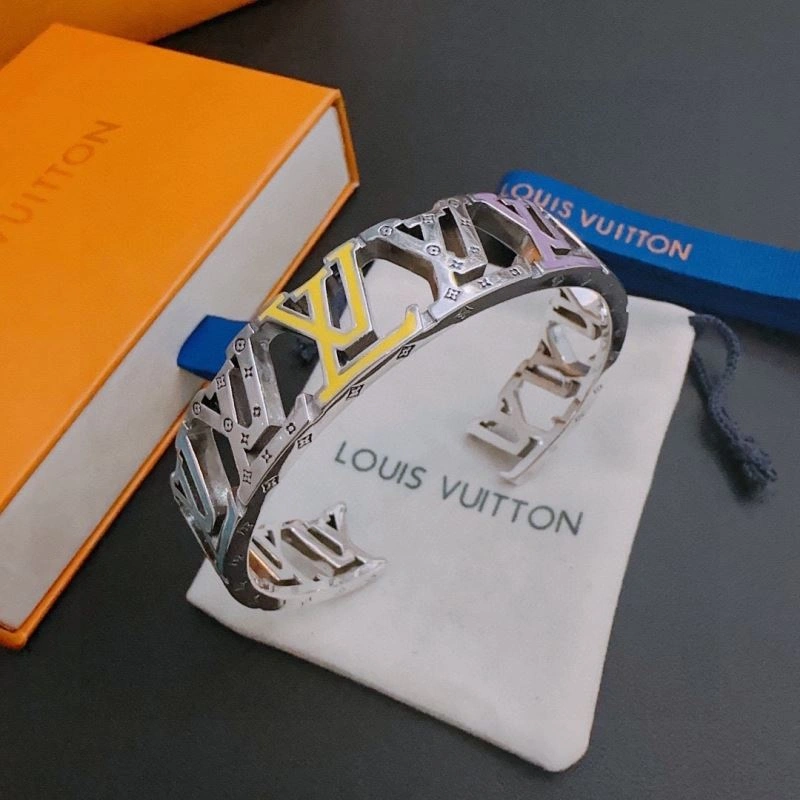 Bargain Louis Vuitton Bracelets