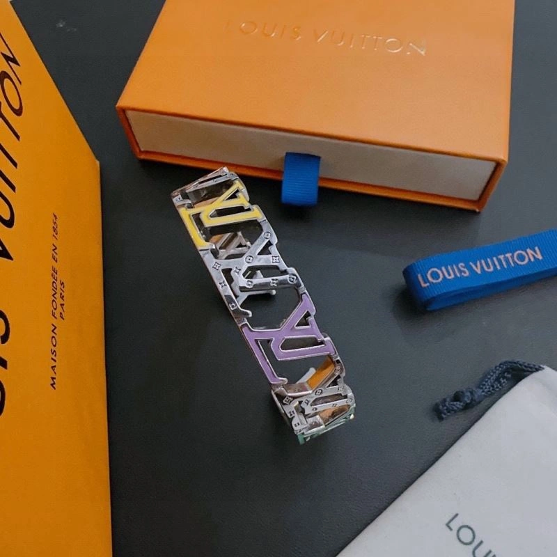 Bargain Louis Vuitton Bracelets
