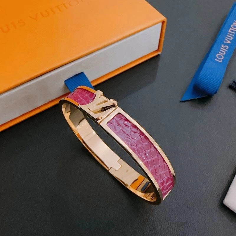 1:1 copy Louis Vuitton Bracelets