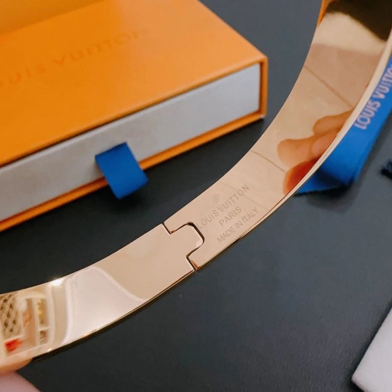 1:1 copy Louis Vuitton Bracelets