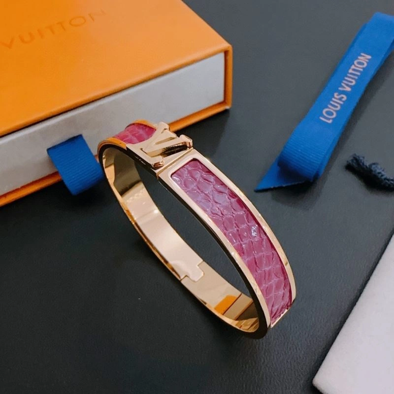 1:1 copy Louis Vuitton Bracelets