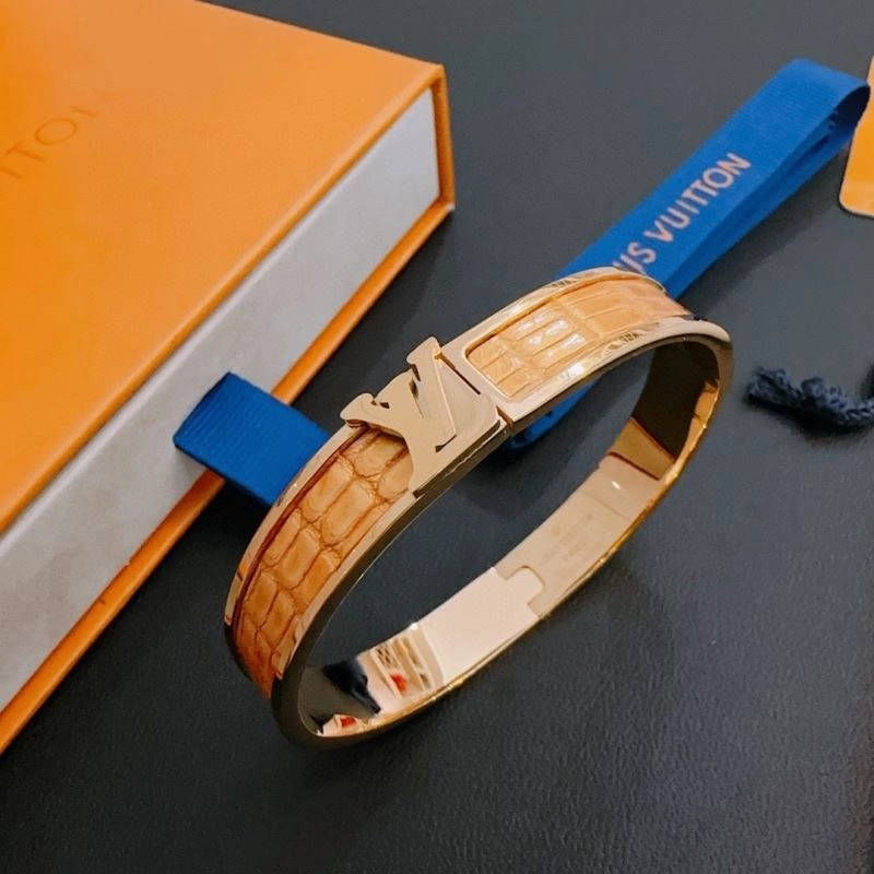 1:1 copy Louis Vuitton Bracelets
