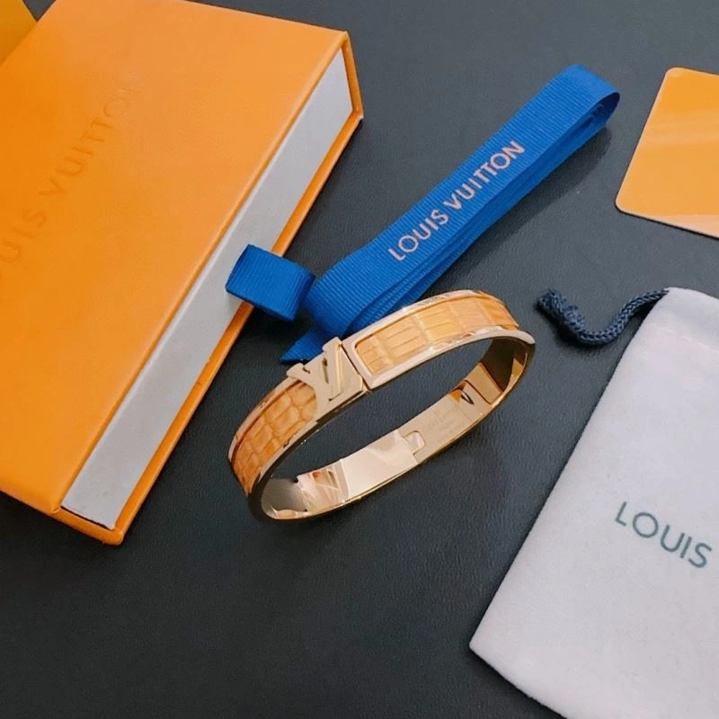 1:1 copy Louis Vuitton Bracelets