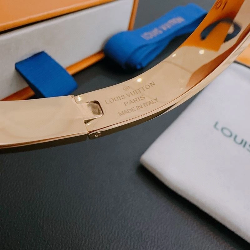 1:1 copy Louis Vuitton Bracelets