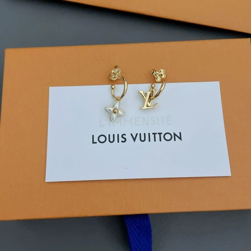 High accuracy Louis Vuitton Bracelets