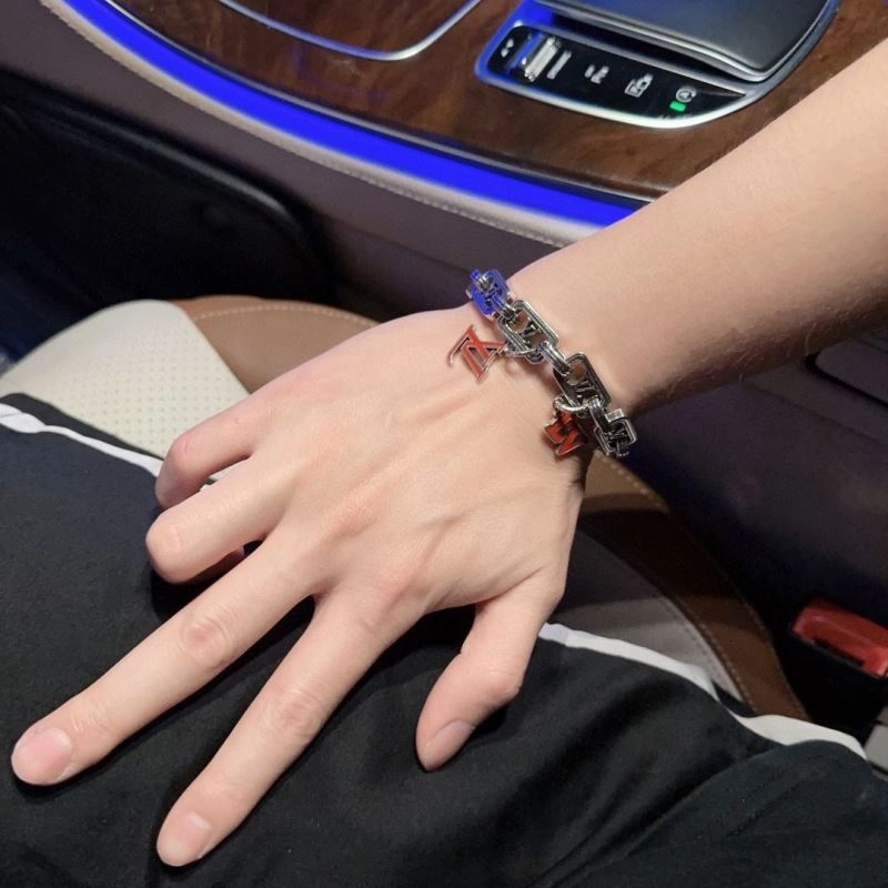 Inexpensive Louis Vuitton Bracelets