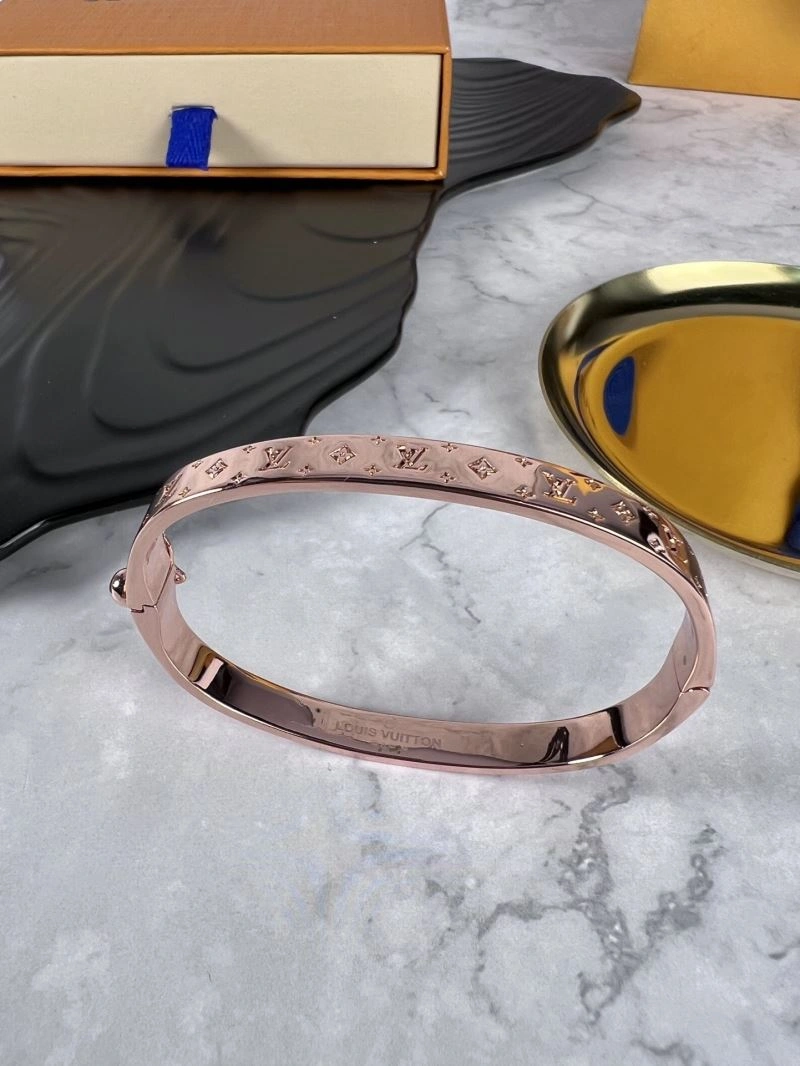 Exact replica Louis Vuitton Bracelets