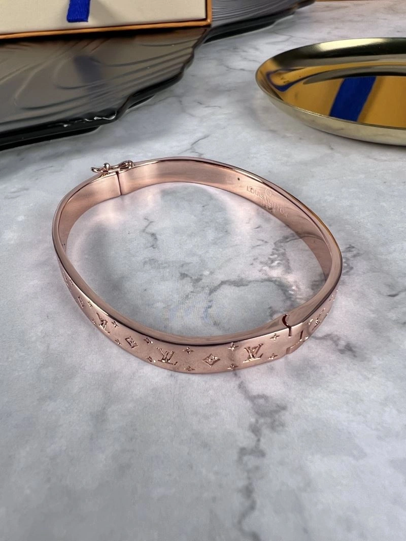 Exact replica Louis Vuitton Bracelets