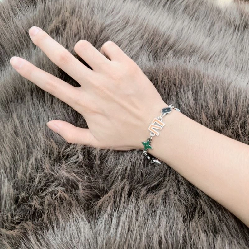Bargain Louis Vuitton Bracelets