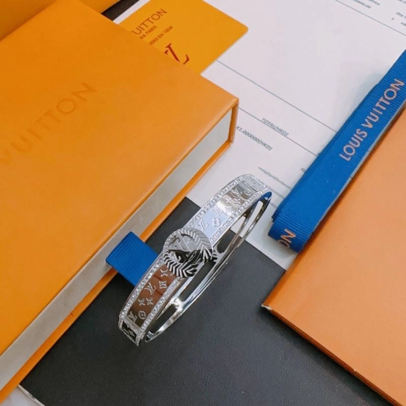 Factory-made Louis Vuitton Bracelets