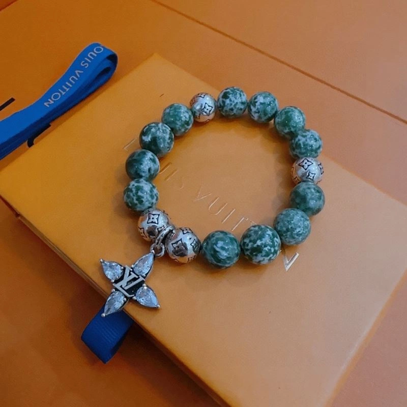 Top mirror Louis Vuitton Bracelets
