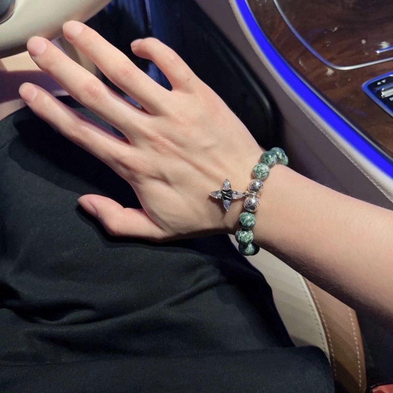 Top mirror Louis Vuitton Bracelets