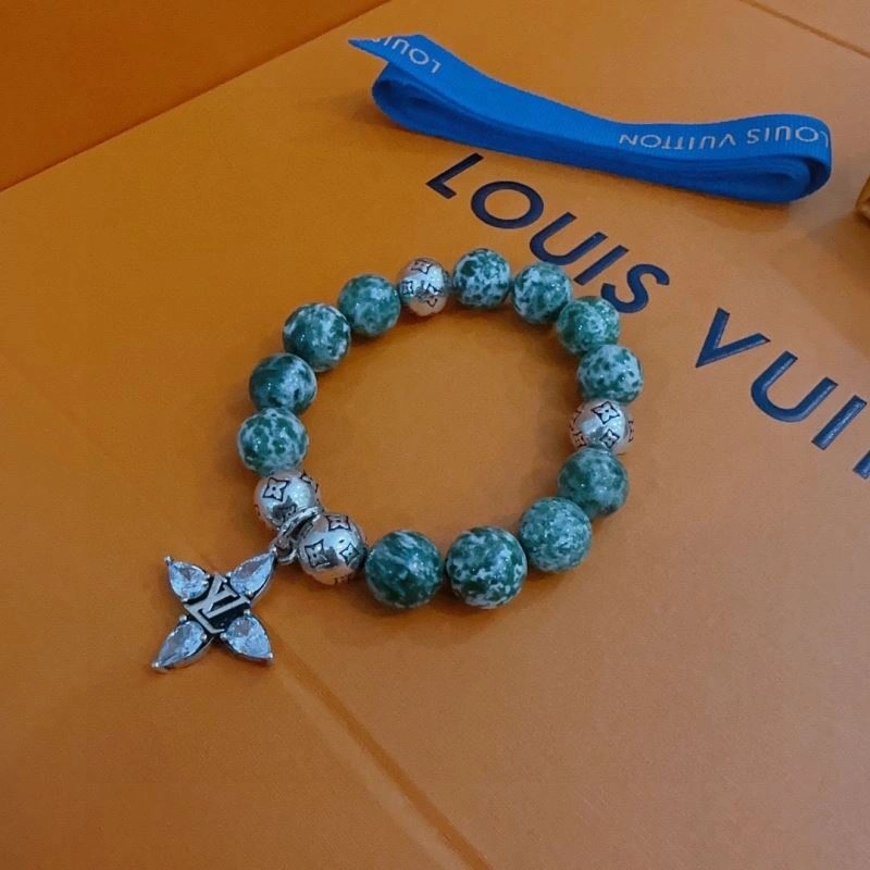Top mirror Louis Vuitton Bracelets