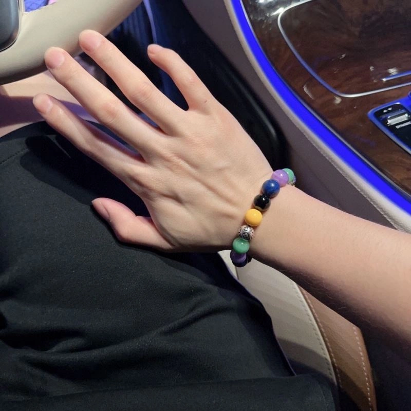 Bargain Louis Vuitton Bracelets