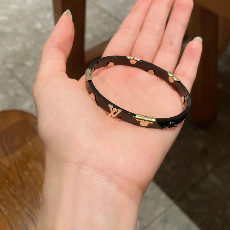 Economical Louis Vuitton Bracelets