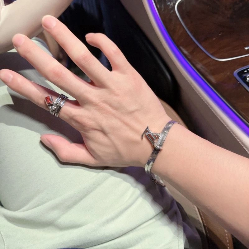 Discounted Louis Vuitton Bracelets
