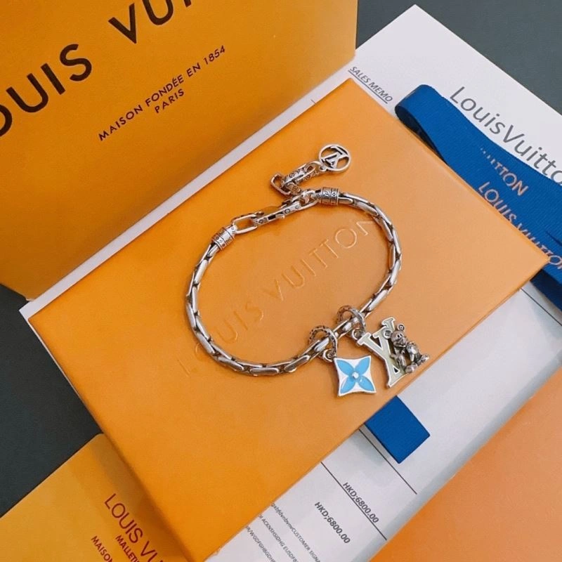 Top match Louis Vuitton Bracelets