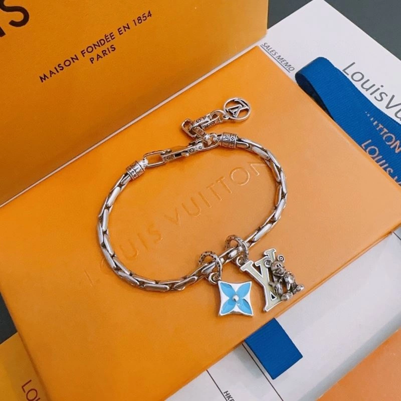 Top match Louis Vuitton Bracelets