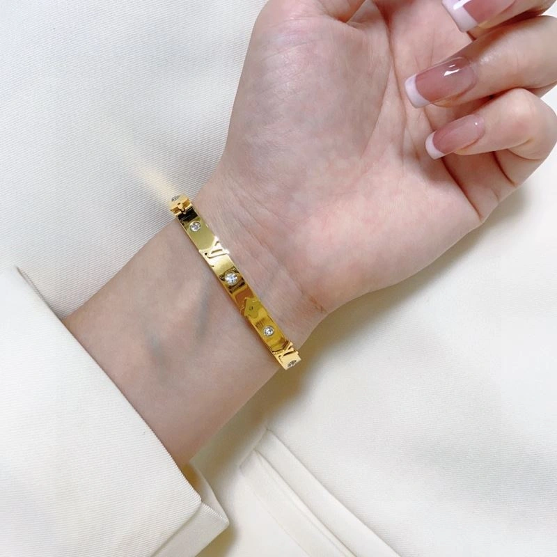 Cut-rate Louis Vuitton Bracelets