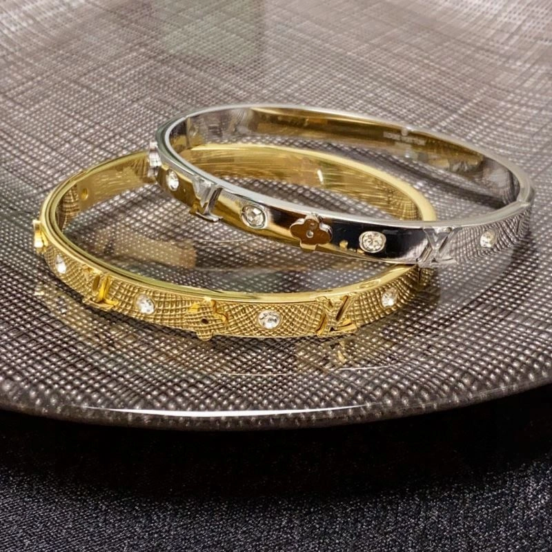 Cut-rate Louis Vuitton Bracelets