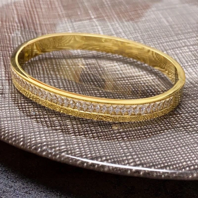 Cut-rate Louis Vuitton Bracelets