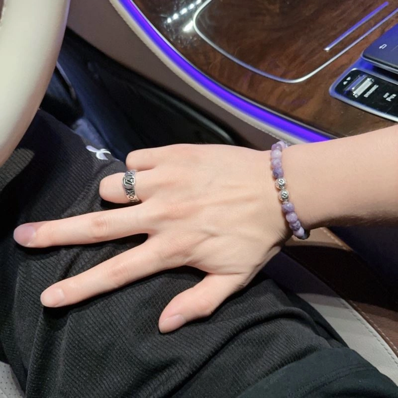 Bargain Louis Vuitton Bracelets