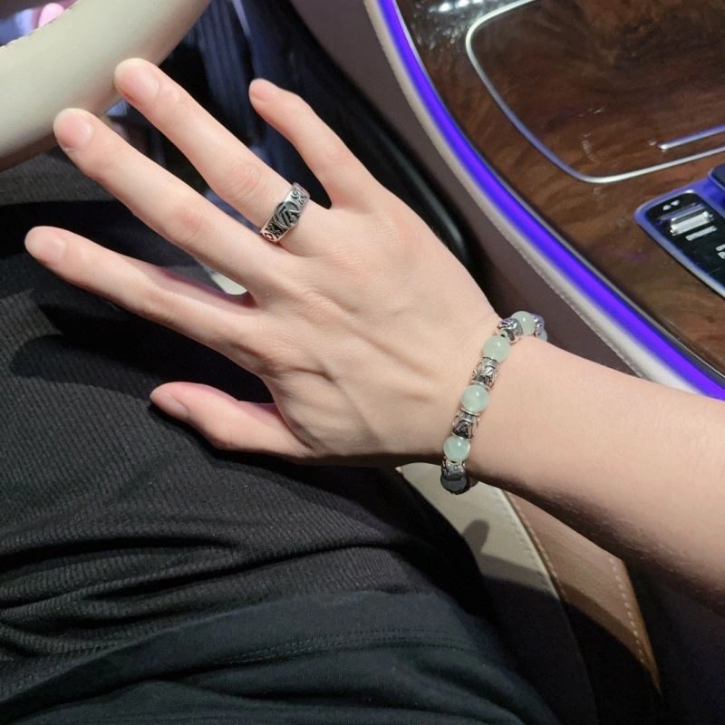Low-cost Louis Vuitton Bracelets