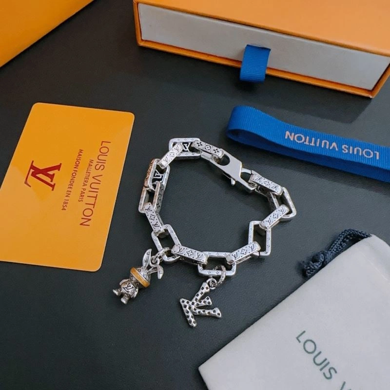 Top match Louis Vuitton Bracelets