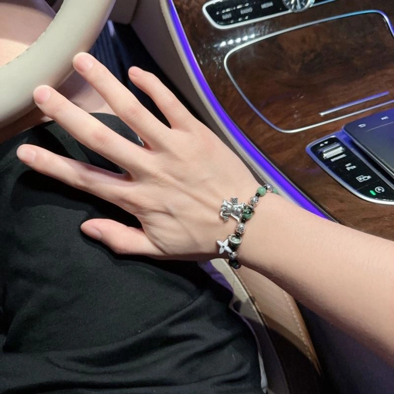 Perfect replica Louis Vuitton Bracelets