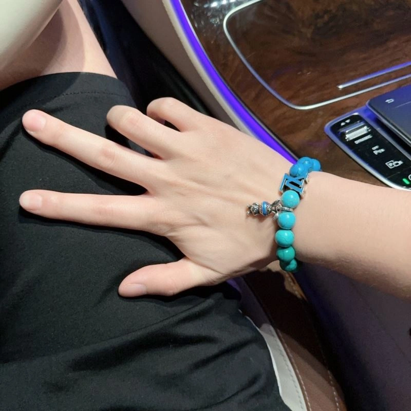 1:1 copy Louis Vuitton Bracelets