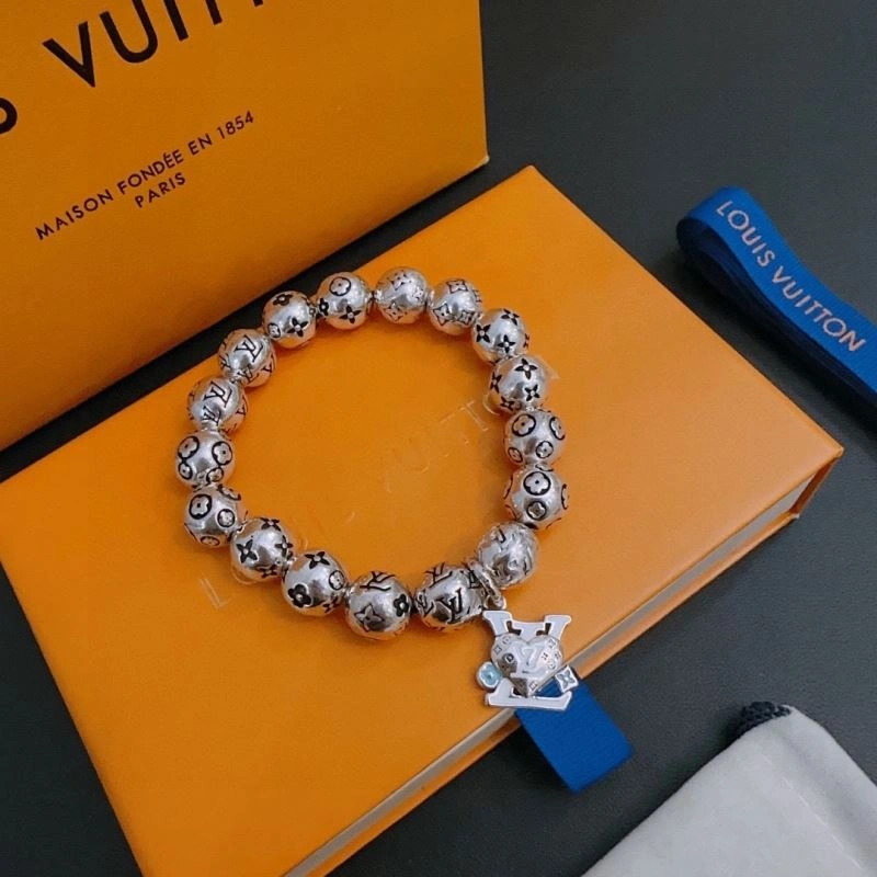 Low-cost Louis Vuitton Bracelets