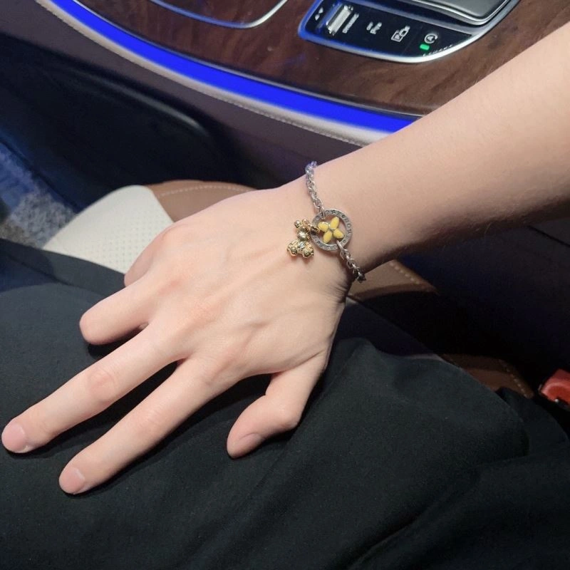 Economical Louis Vuitton Bracelets