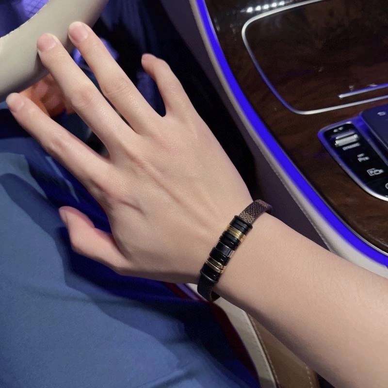 Real Louis Vuitton Bracelets