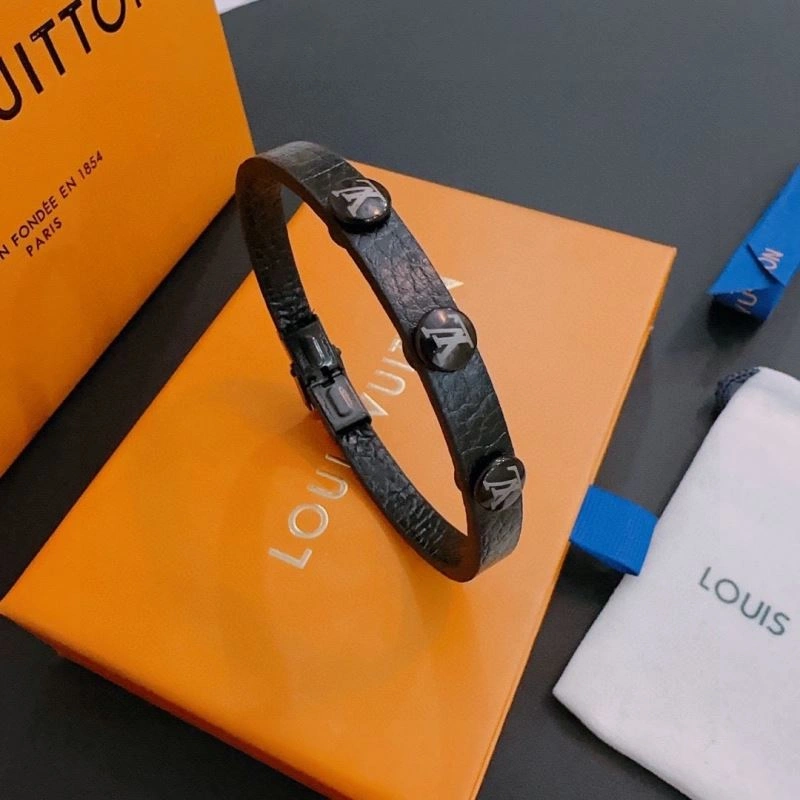 Bargain Louis Vuitton Bracelets