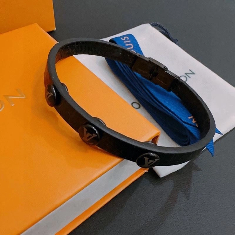 Bargain Louis Vuitton Bracelets