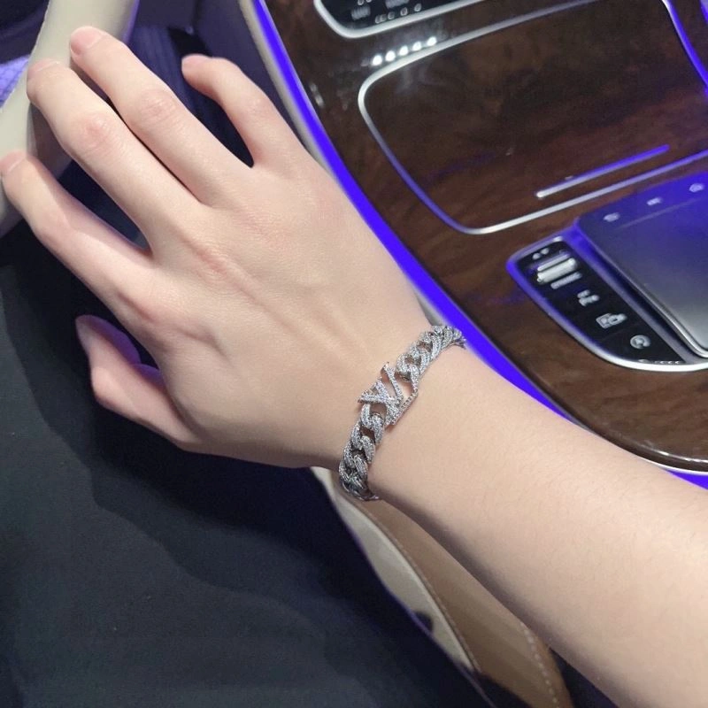 Bargain Louis Vuitton Bracelets