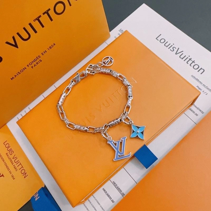 Precise copy Louis Vuitton Bracelets