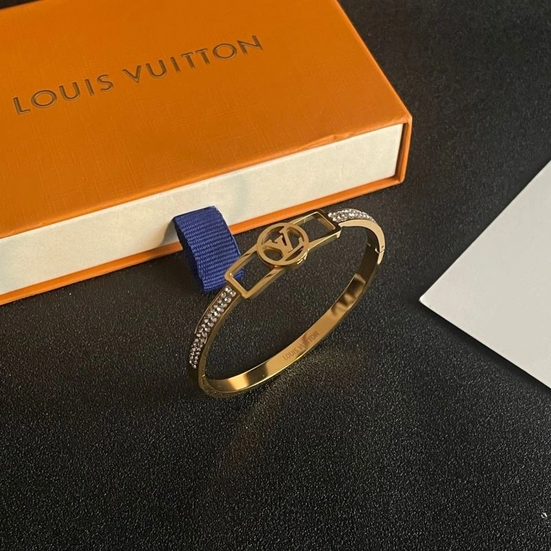Top match Louis Vuitton Bracelets