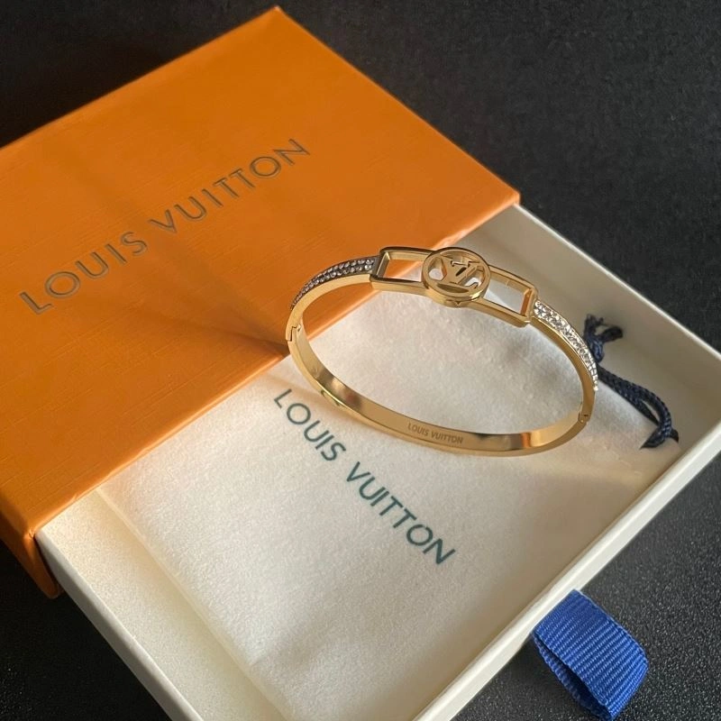 Top match Louis Vuitton Bracelets